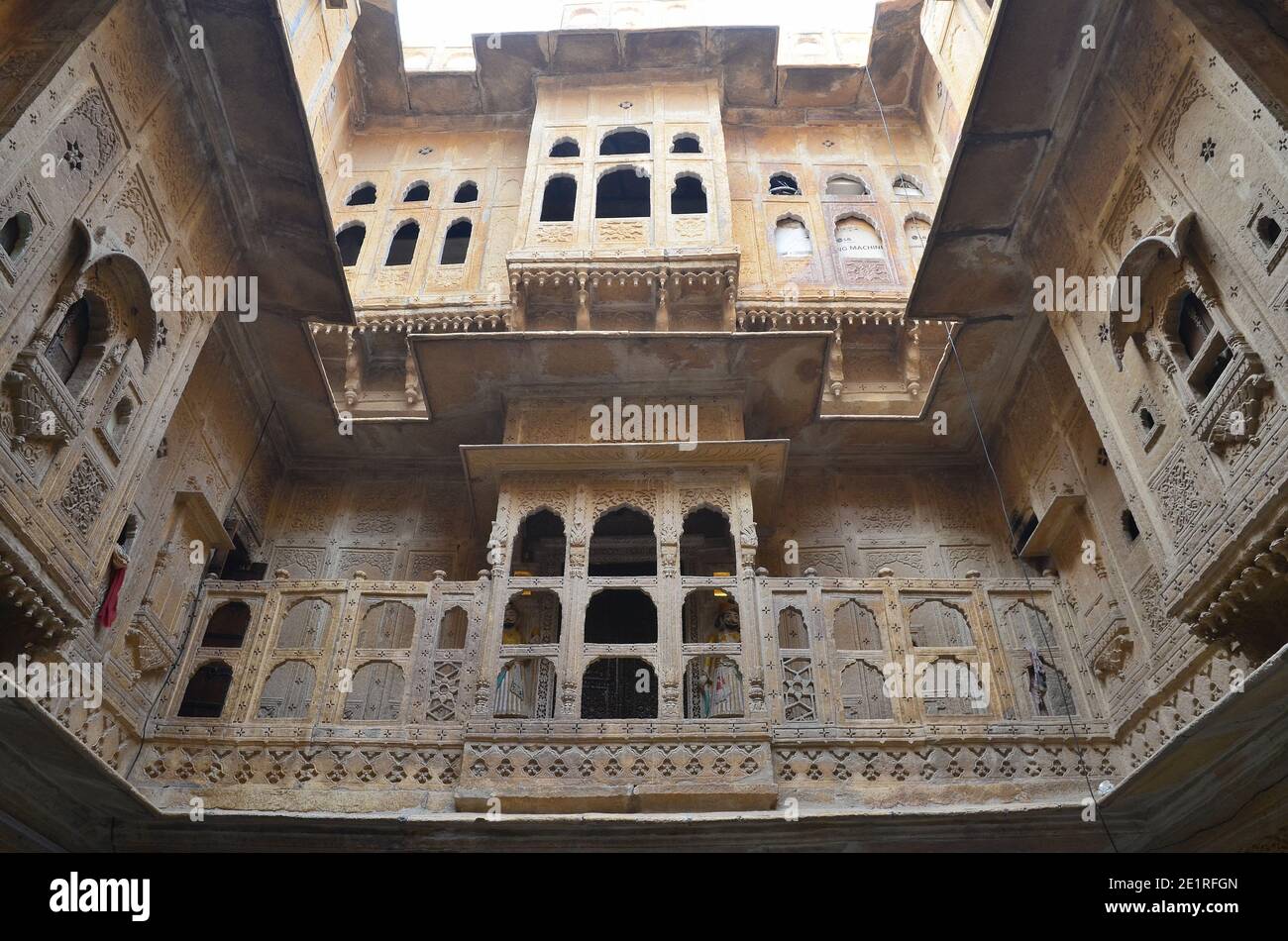 Traditional indian house courtyard hi-res stock photography and images ...