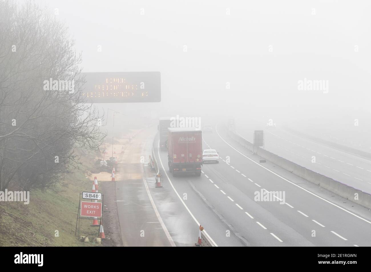Smart motorway signs hi-res stock photography and images - Alamy