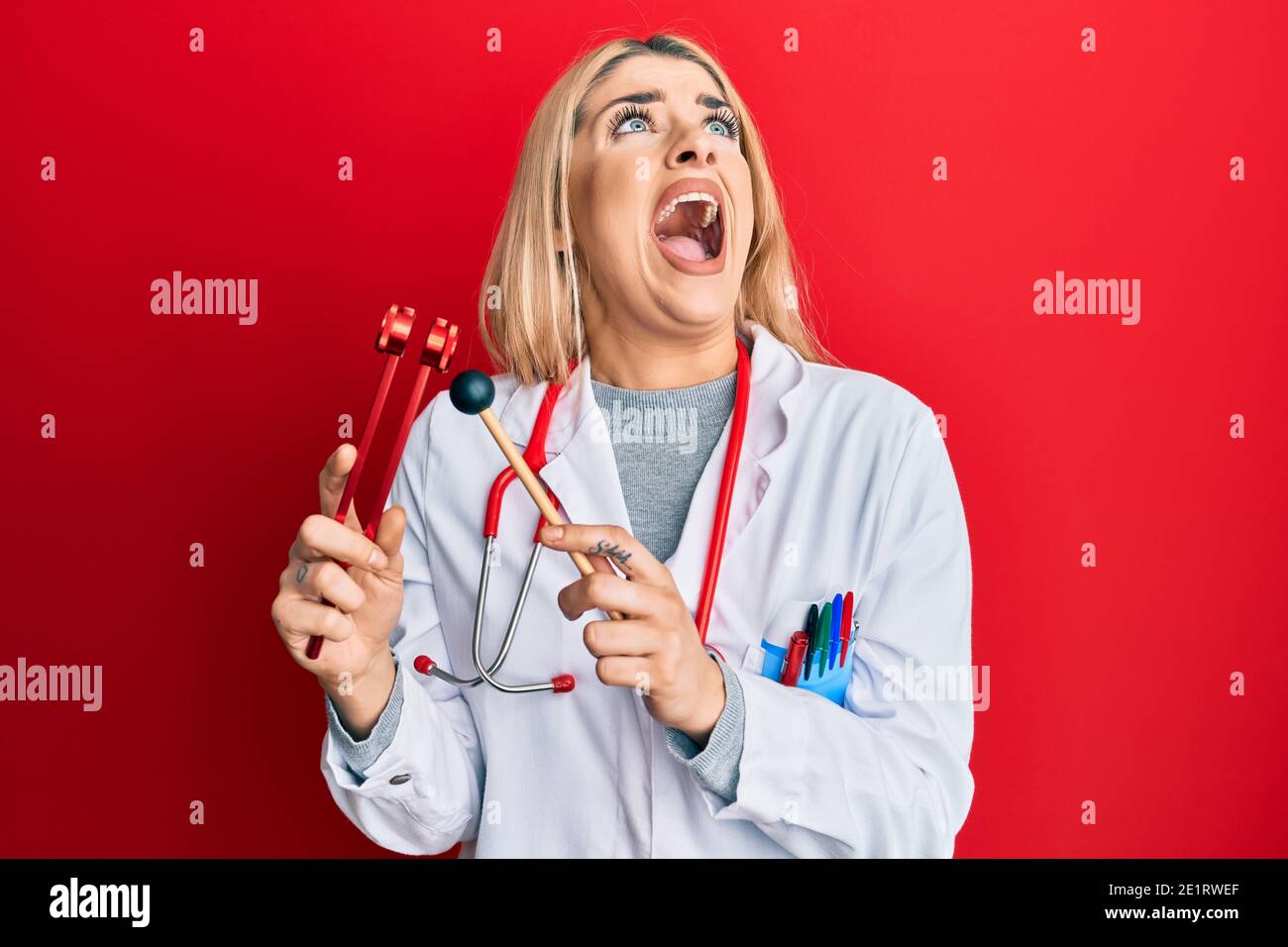 Tuning fork stethoscope hi-res stock photography and images - Alamy