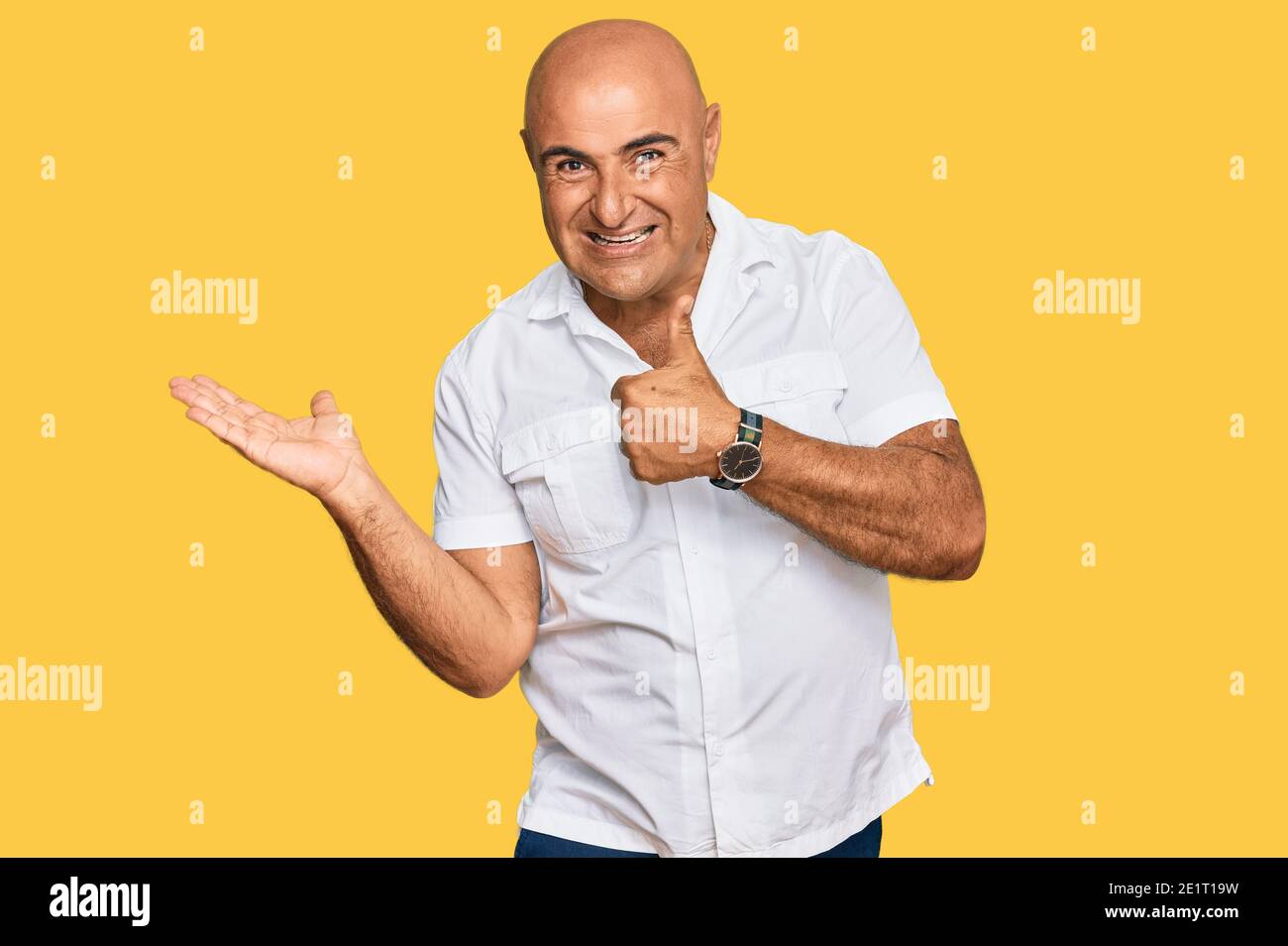 Ok joyful happy lebanese man hi-res stock photography and images - Alamy