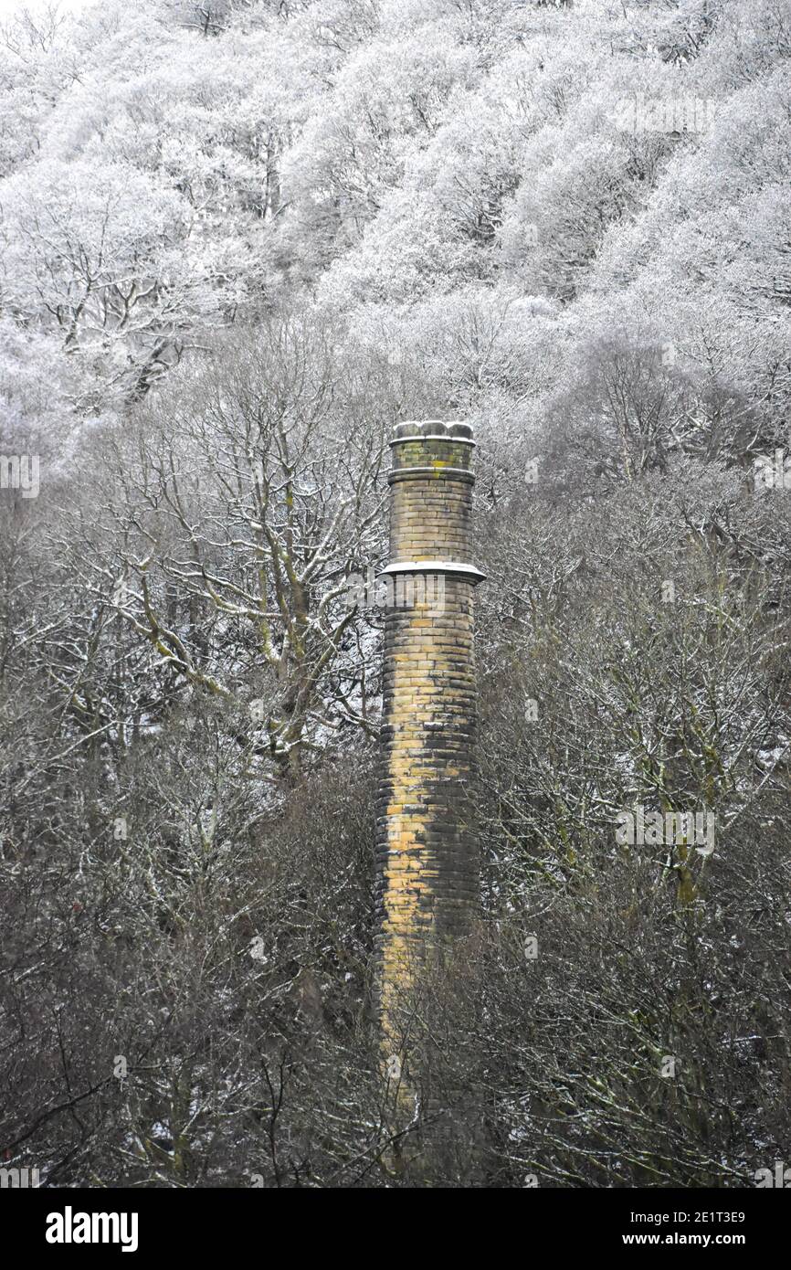 Lumb mill chimney hi-res stock photography and images - Alamy