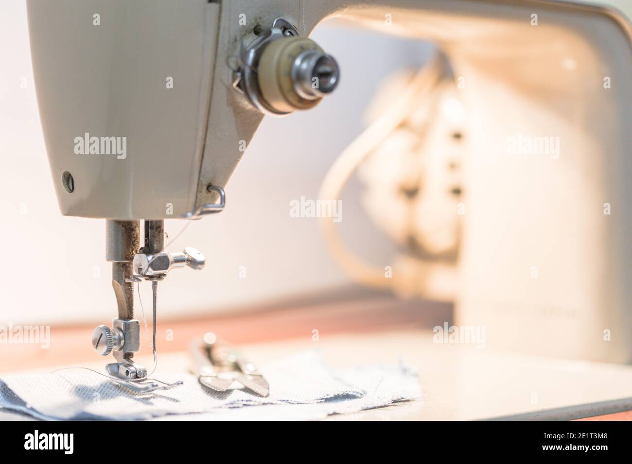 Sewing machine, homework, insulation, sewing masks to protect against ...