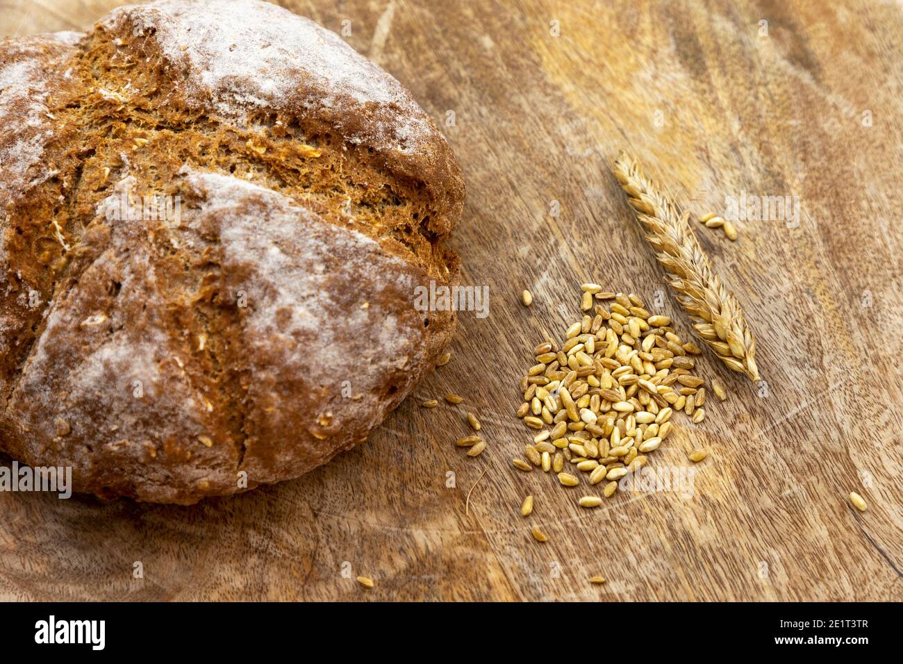 Wheat shock hi-res stock photography and images - Alamy