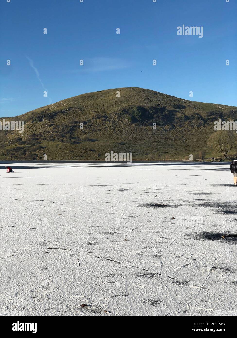 Co limerick lough gur hi-res stock photography and images - Alamy