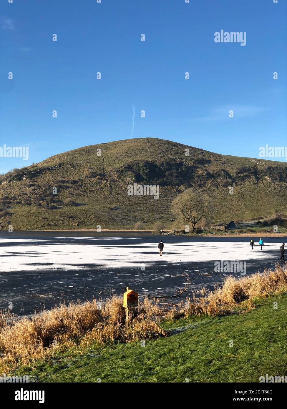 Lough gur hi-res stock photography and images - Alamy