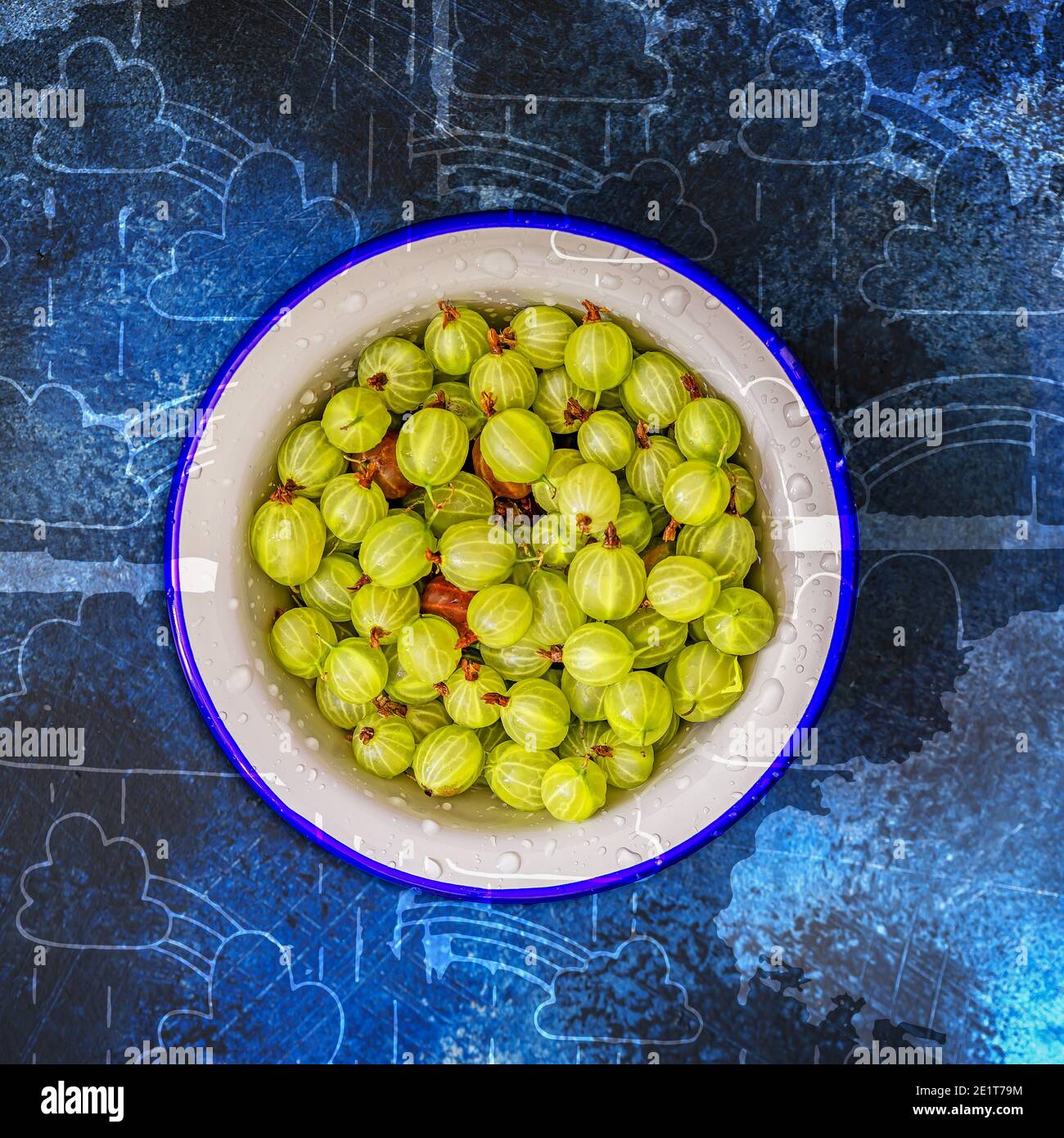 Garden berry photos hi-res stock photography and images - Alamy