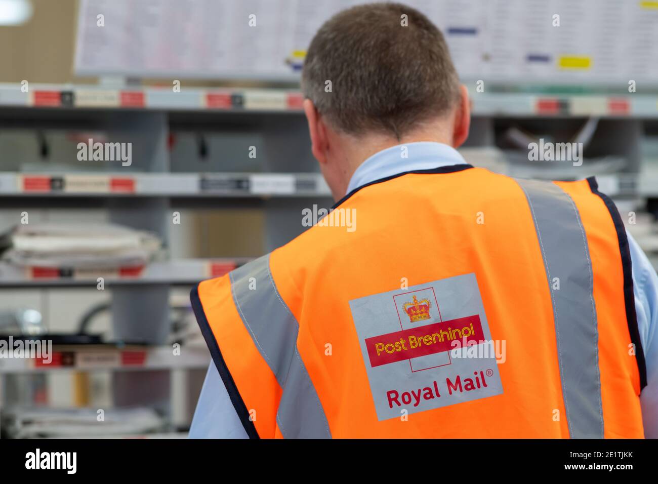 Royal mail worker hi-res stock photography and images - Alamy