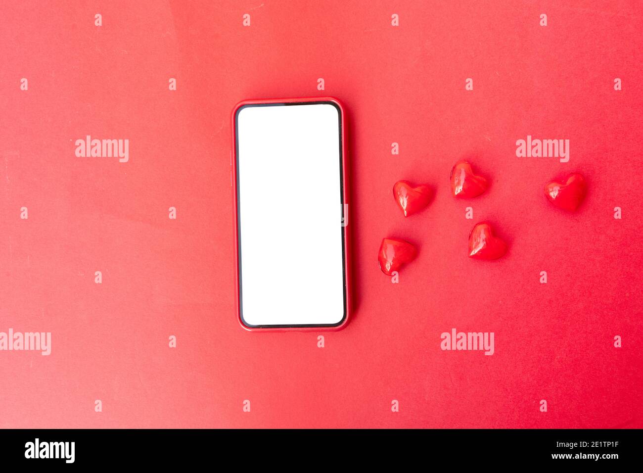 Phone with hearts hi-res stock photography and images - Alamy