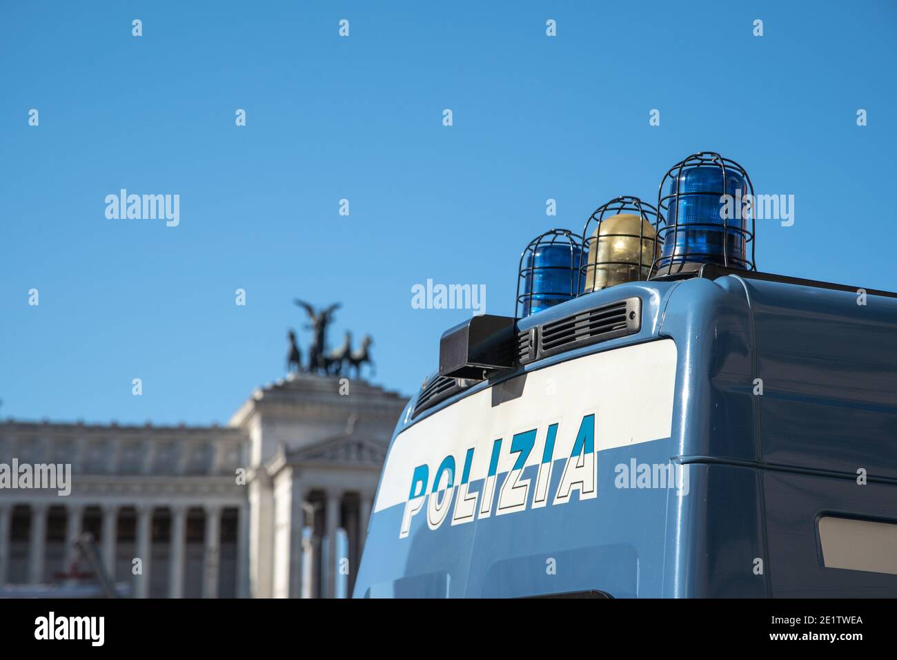 Police car vector hi-res stock photography and images - Alamy