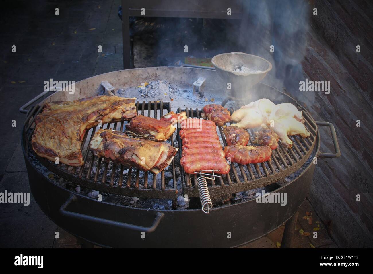 Asado hi-res stock photography and images - Alamy