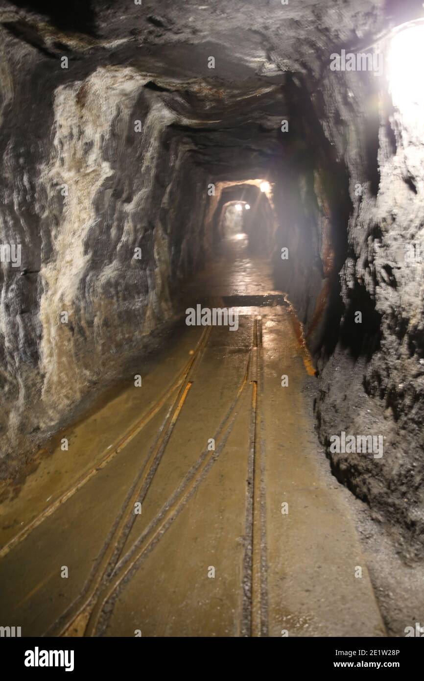 Hard rock gold mining hi-res stock photography and images - Alamy