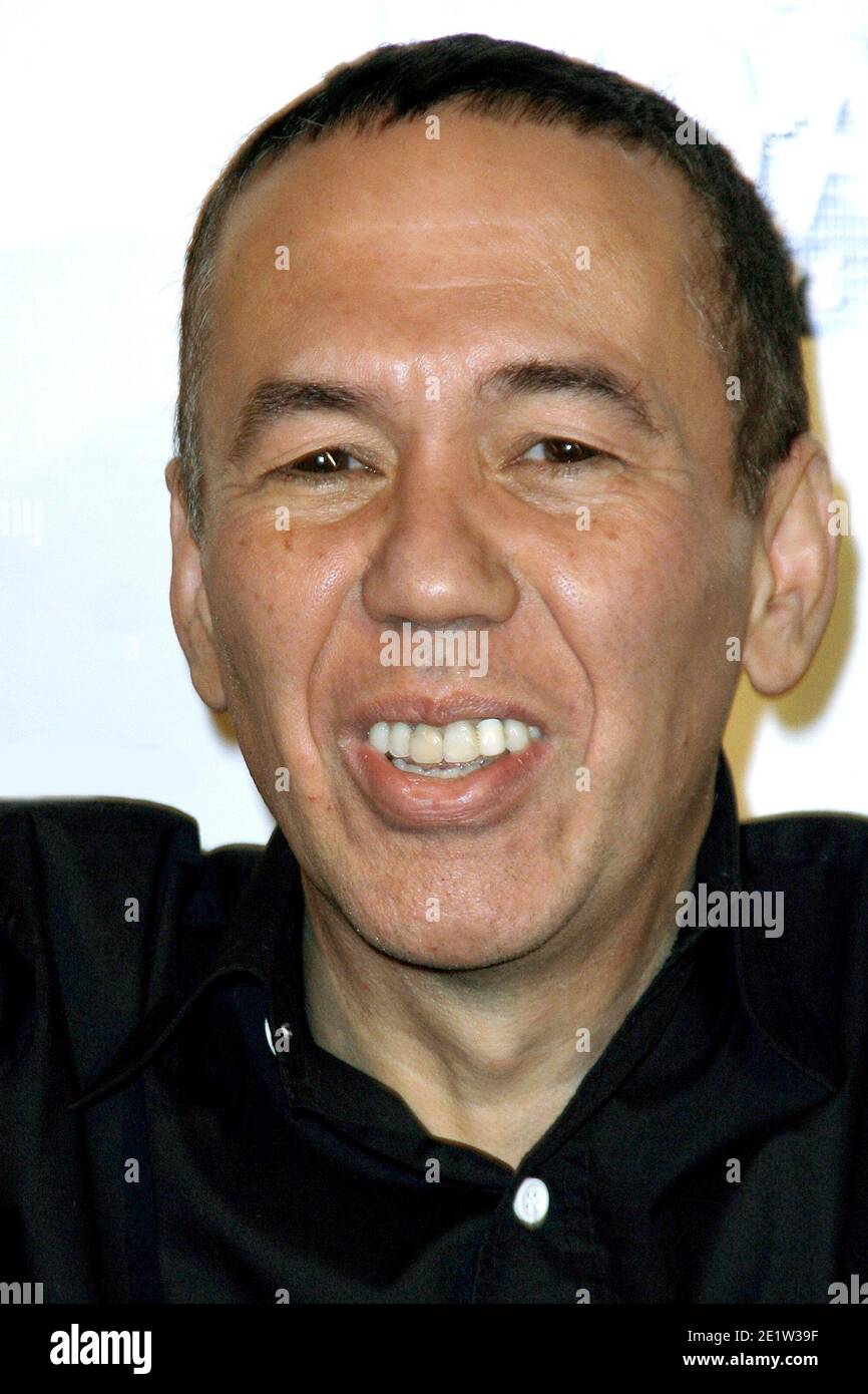 Gilbert gottfried hi-res stock photography and images - Alamy