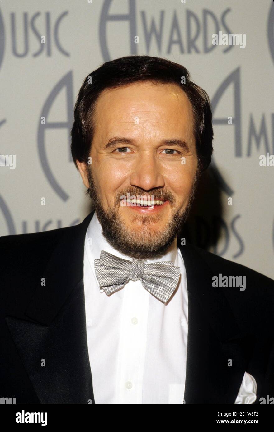 ROGER MILLER 1987 f3745 Credit: Ralph Dominguez/MediaPunch Stock Photo ...