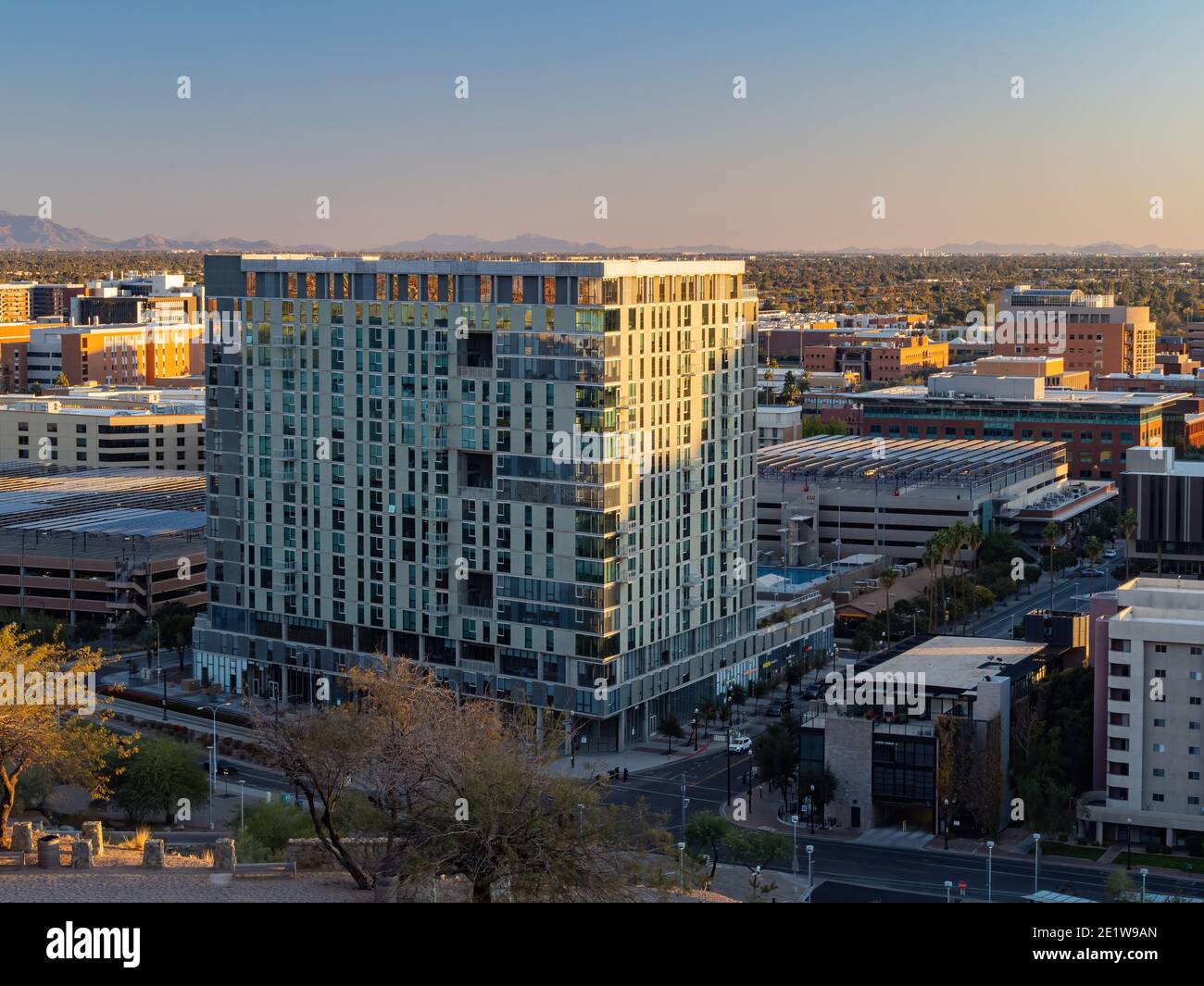 Uh Tempe High Resolution Stock Photography and Images - Alamy