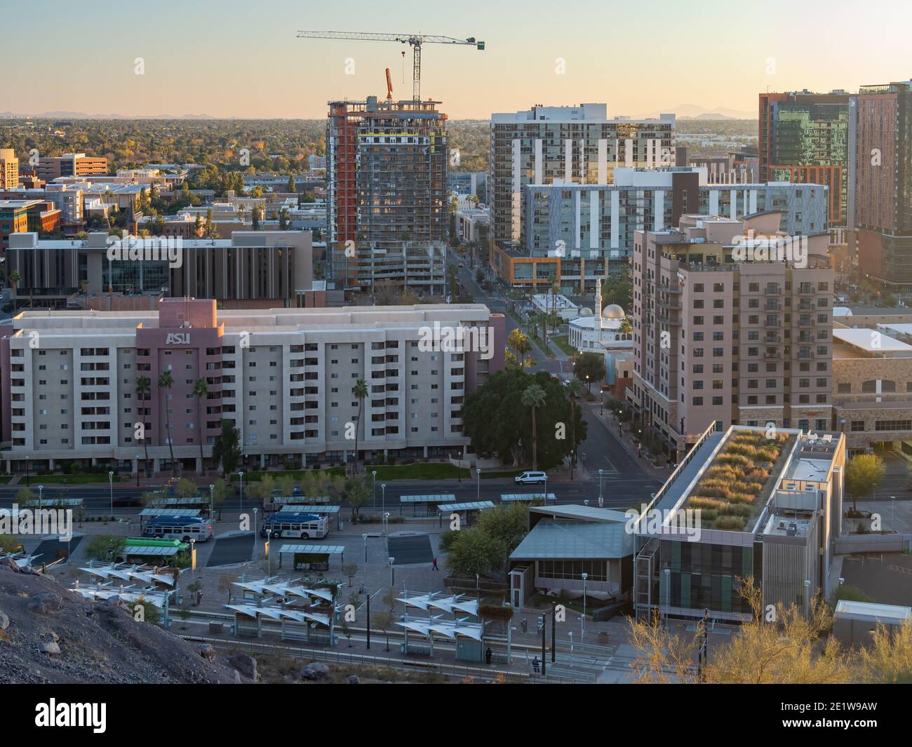Mosque united states america exterior hi-res stock photography and ...