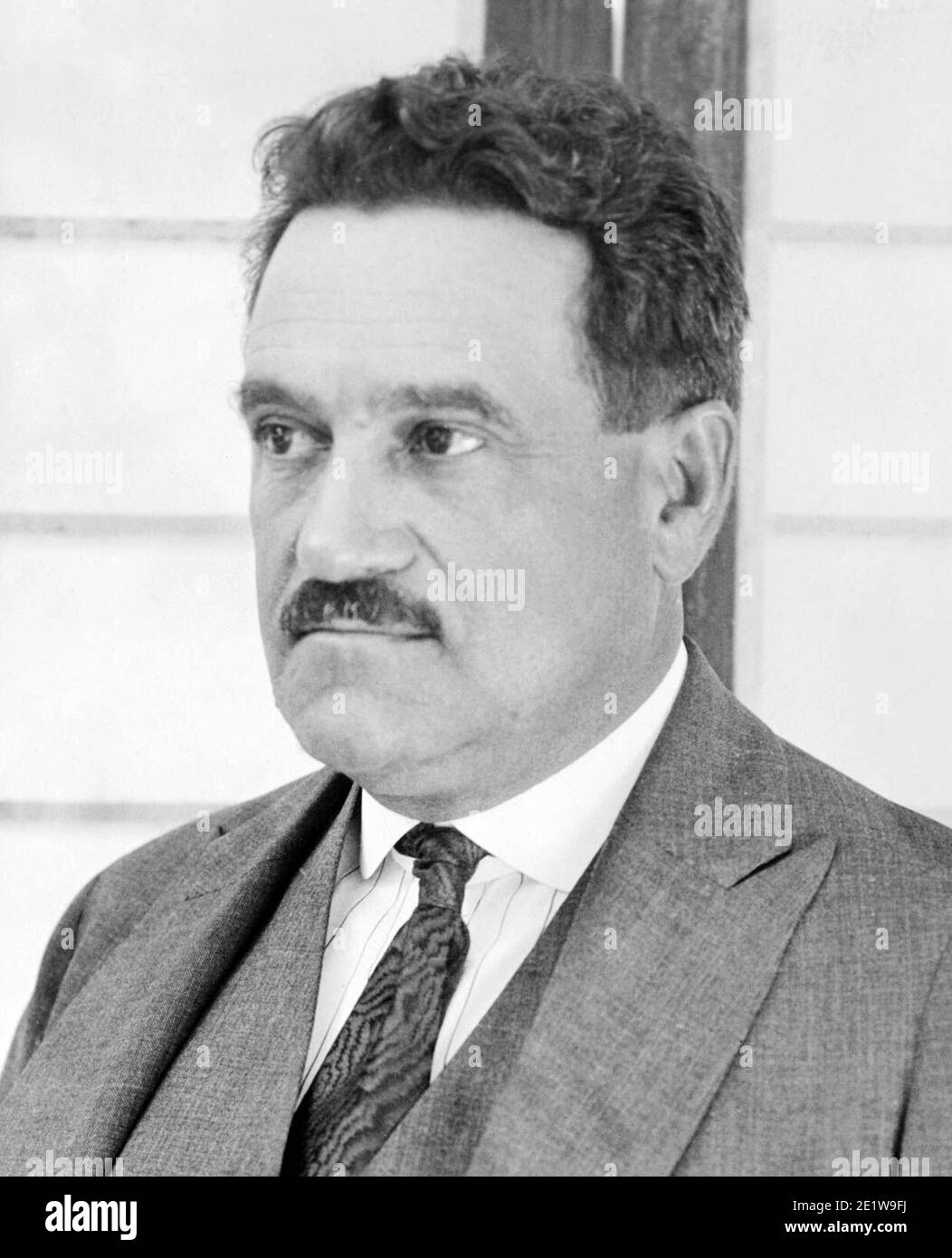 Veiller hi-res stock photography and images - Alamy