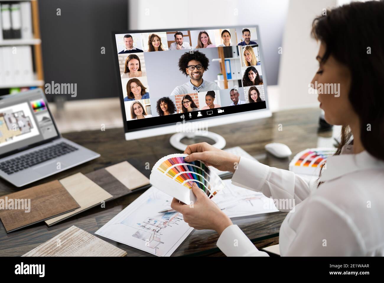 Pick call hi-res stock photography and images - Alamy