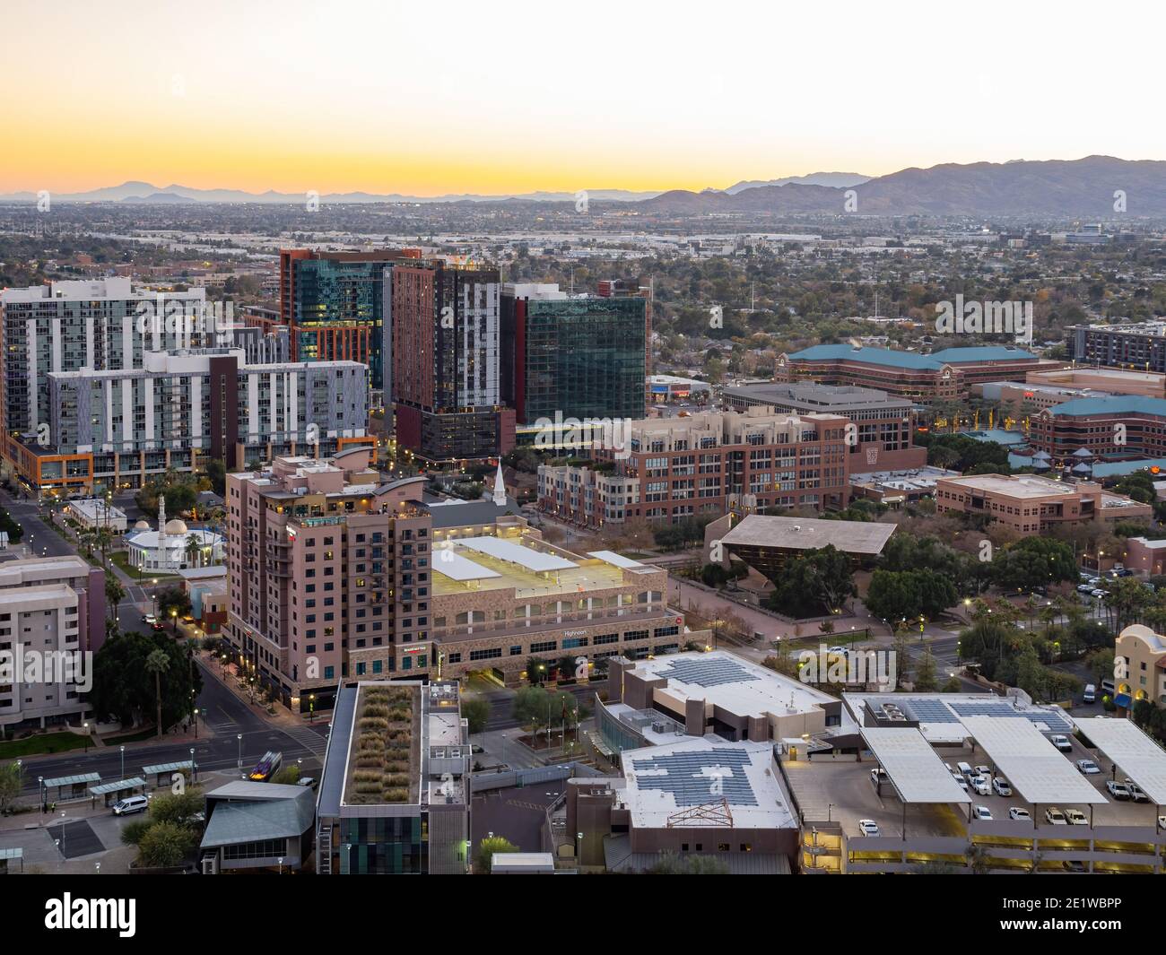 Mosque united states america exterior hi-res stock photography and ...