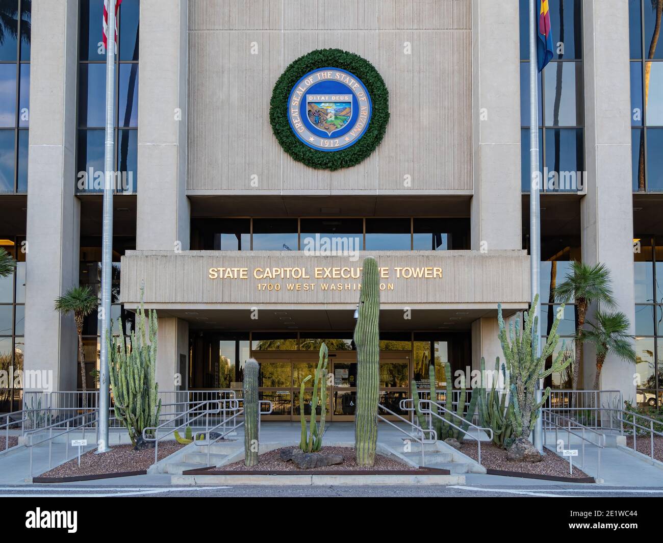 Phoneix, JAN 3, 2021 - Exterior view of the famous State Capitol ...