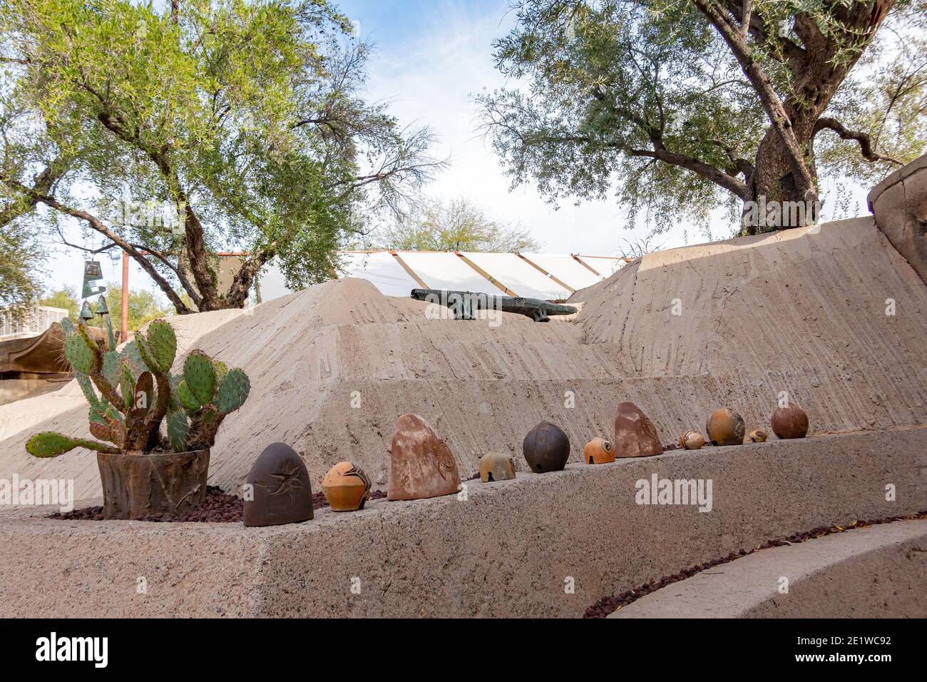 Cosanti scottsdale hi-res stock photography and images - Alamy