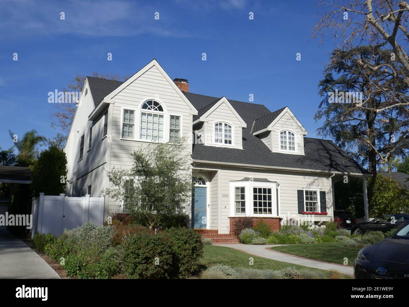 The twilight zone tv hi-res stock photography and images - Alamy