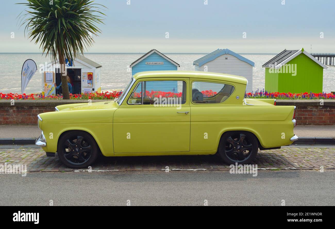 Ford anglia motor car hi-res stock photography and images - Alamy