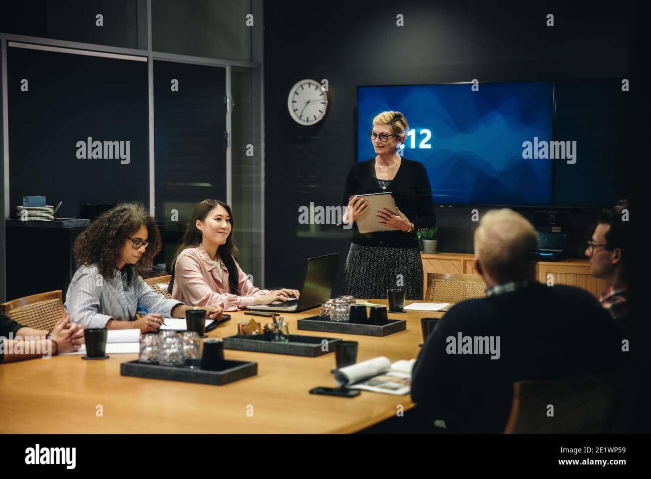Female ceo boardroom table hi-res stock photography and images - Alamy