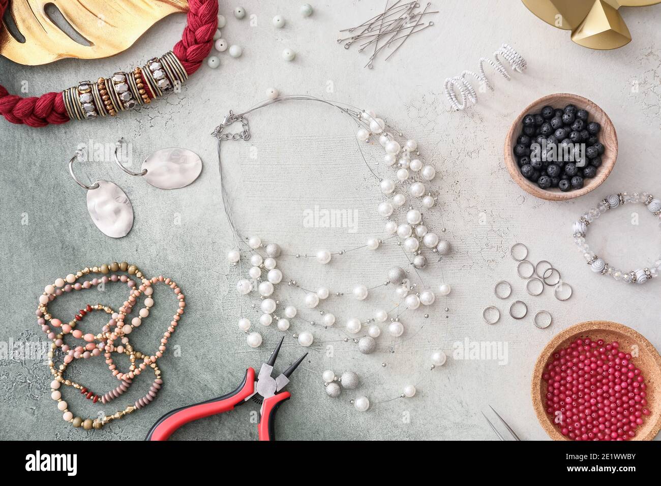 Workplace jewelry designer tools hi-res stock photography and images ...