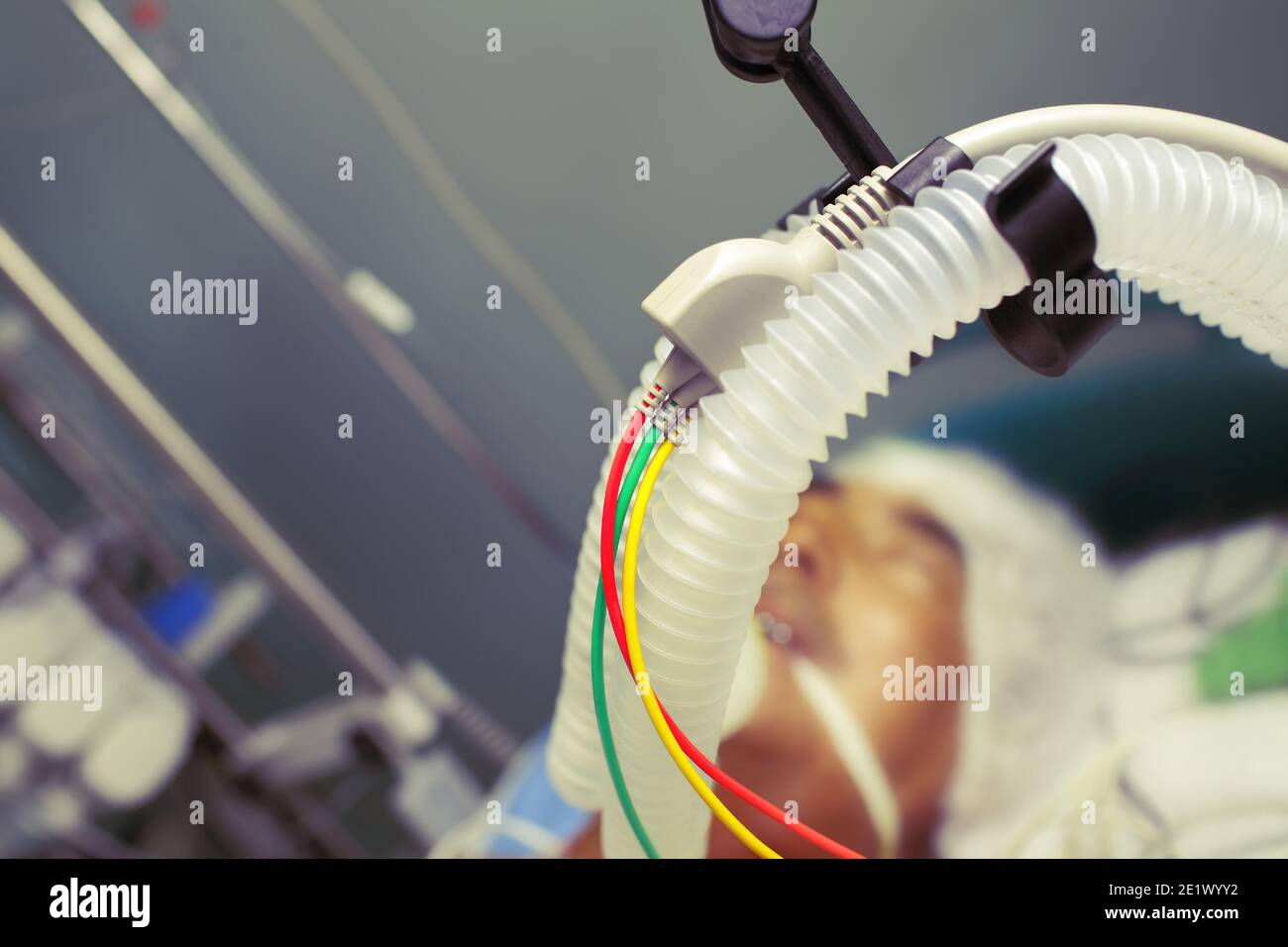 Icu ventilator hi-res stock photography and images - Alamy