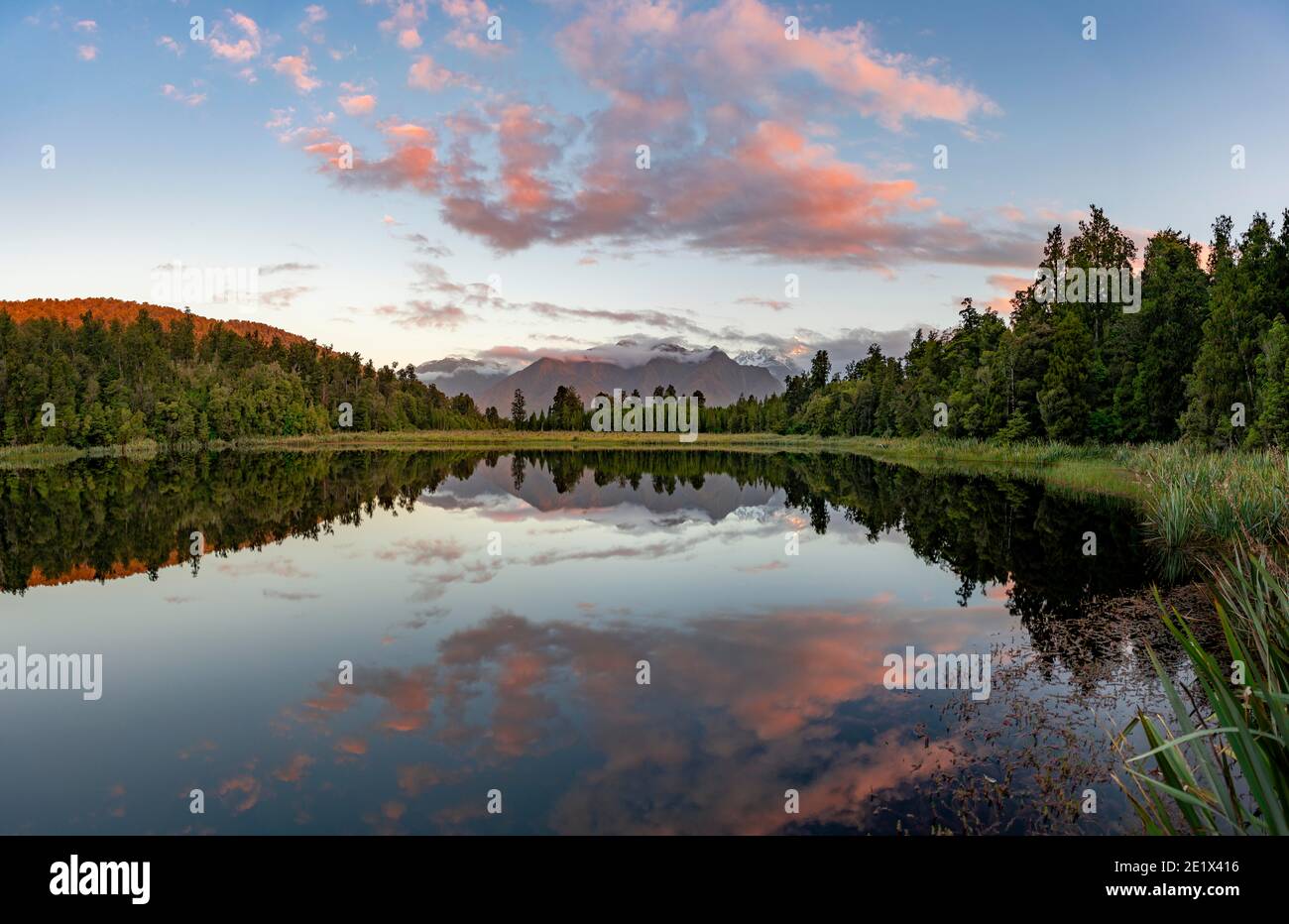 Sunset, Mt Cook, Reflection in Lake Matheson, Mount Cook National Park ...