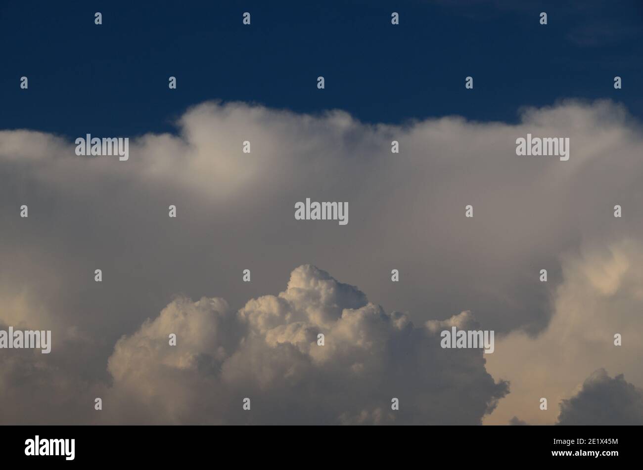 Beautiful white cloud hi-res stock photography and images - Alamy