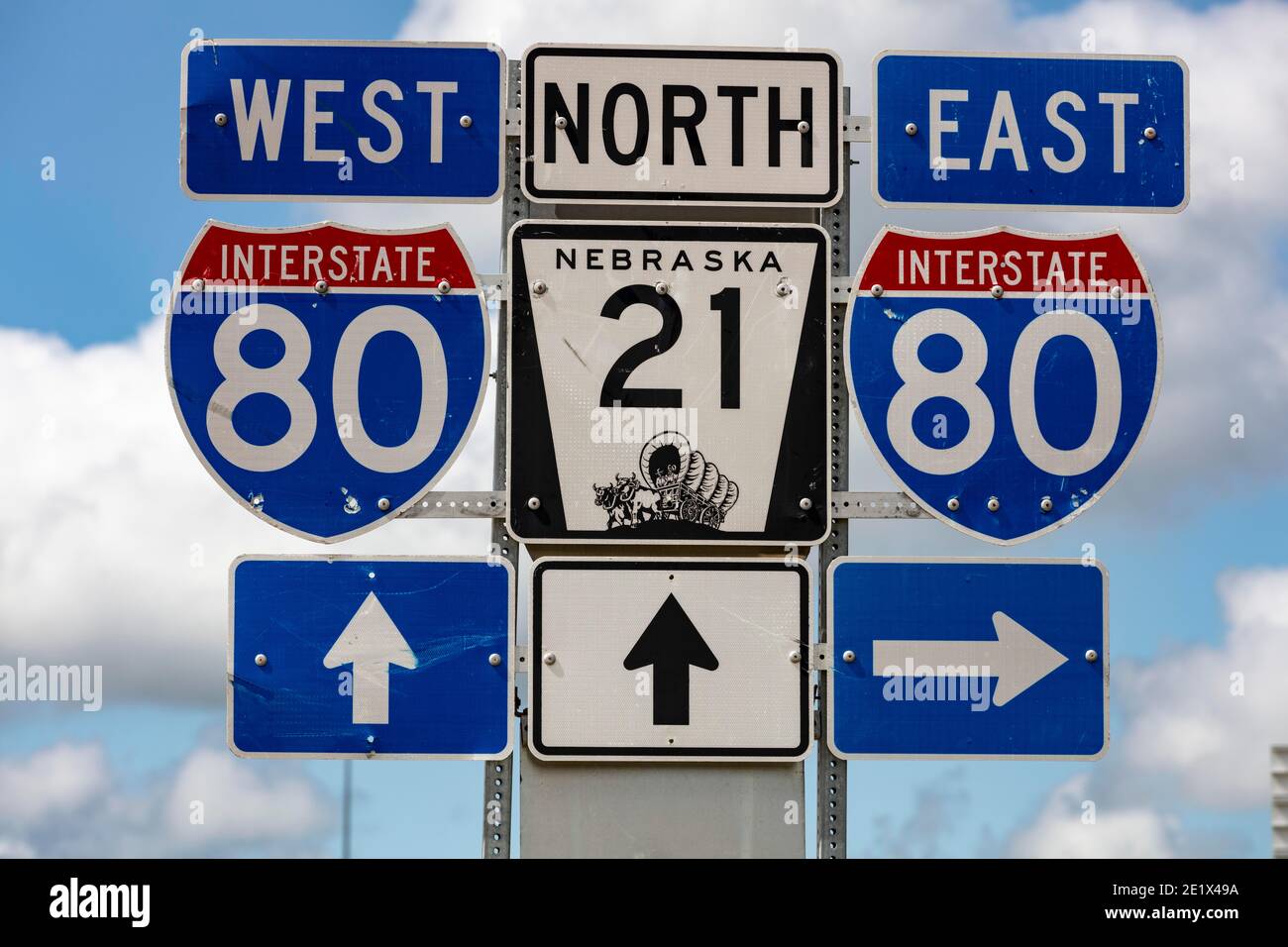 Interstate highway signs hi-res stock photography and images - Alamy