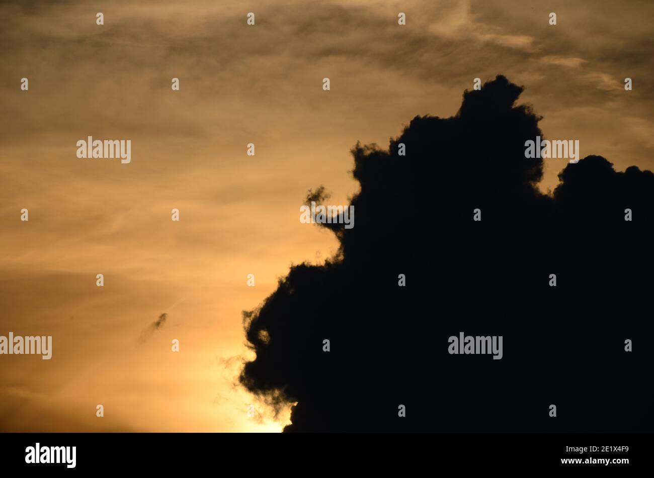 Big black cloud hi-res stock photography and images - Alamy