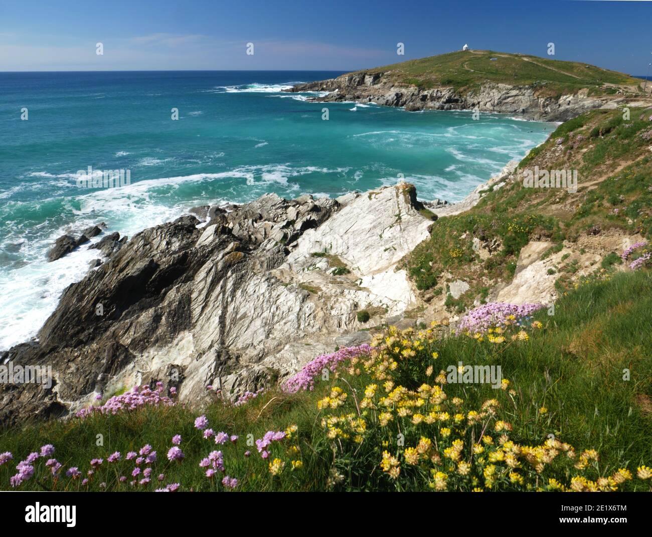 Newquay cliffs hi-res stock photography and images - Alamy