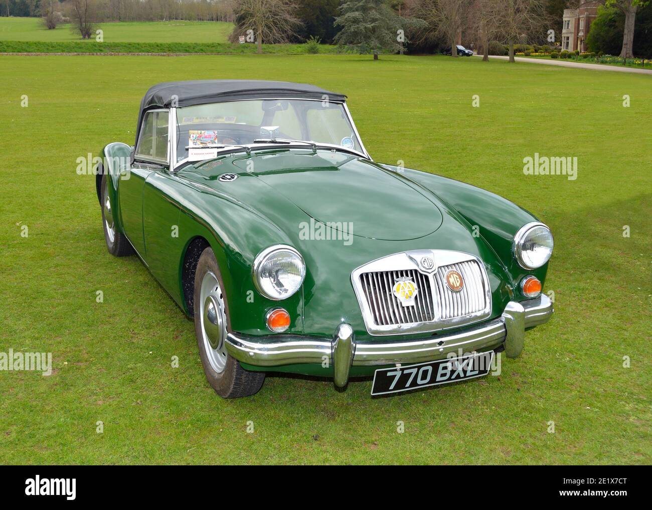 Mga sports car hi-res stock photography and images - Alamy