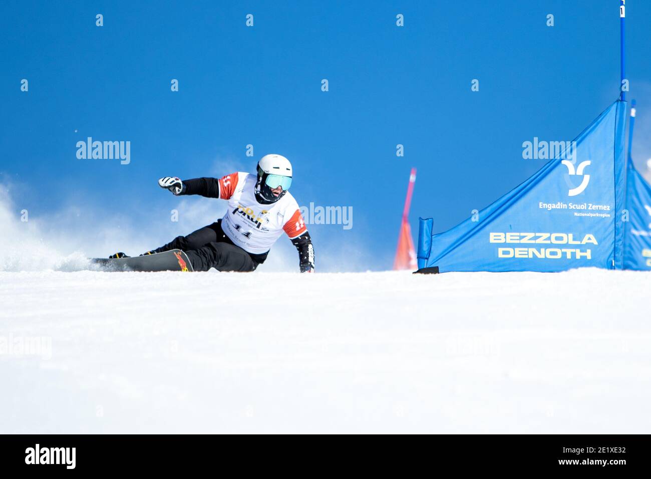 January 9th, 2021, Scuol, Alpin Worldcup, FIS Snowboard Alpin Worldcup ...