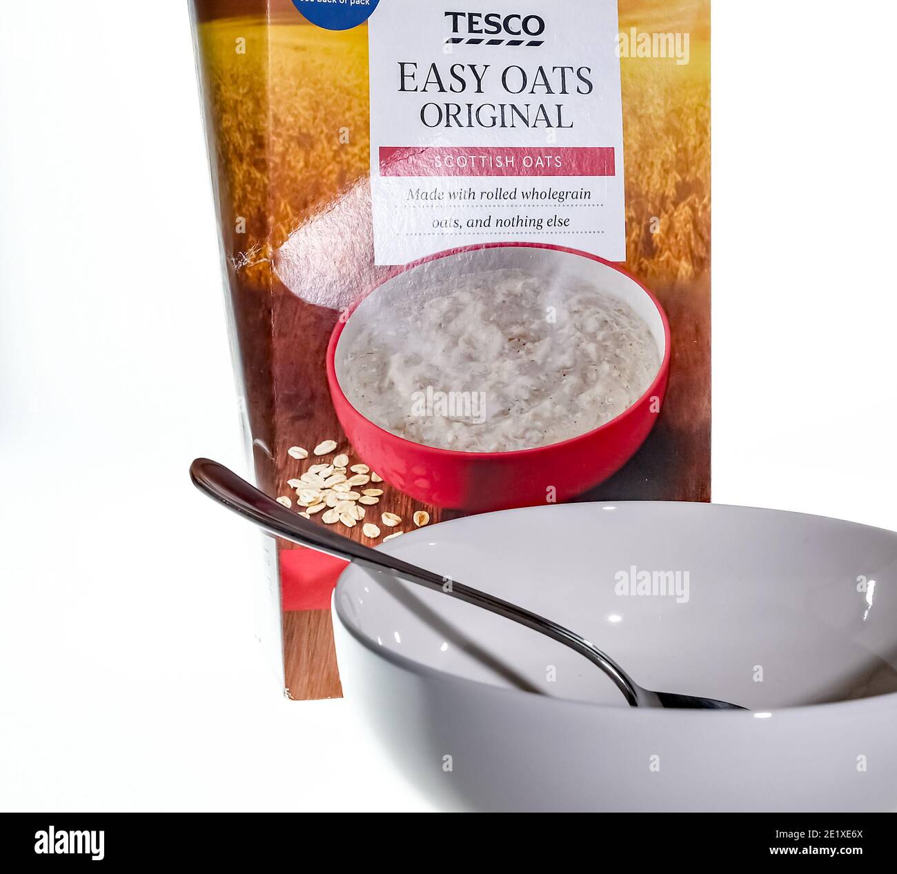 Porridge oats box hi-res stock photography and images - Alamy