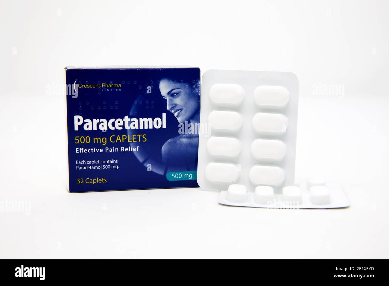 Crescent Pharma Limited - Paracetamol Tablets Stock Photo - Alamy