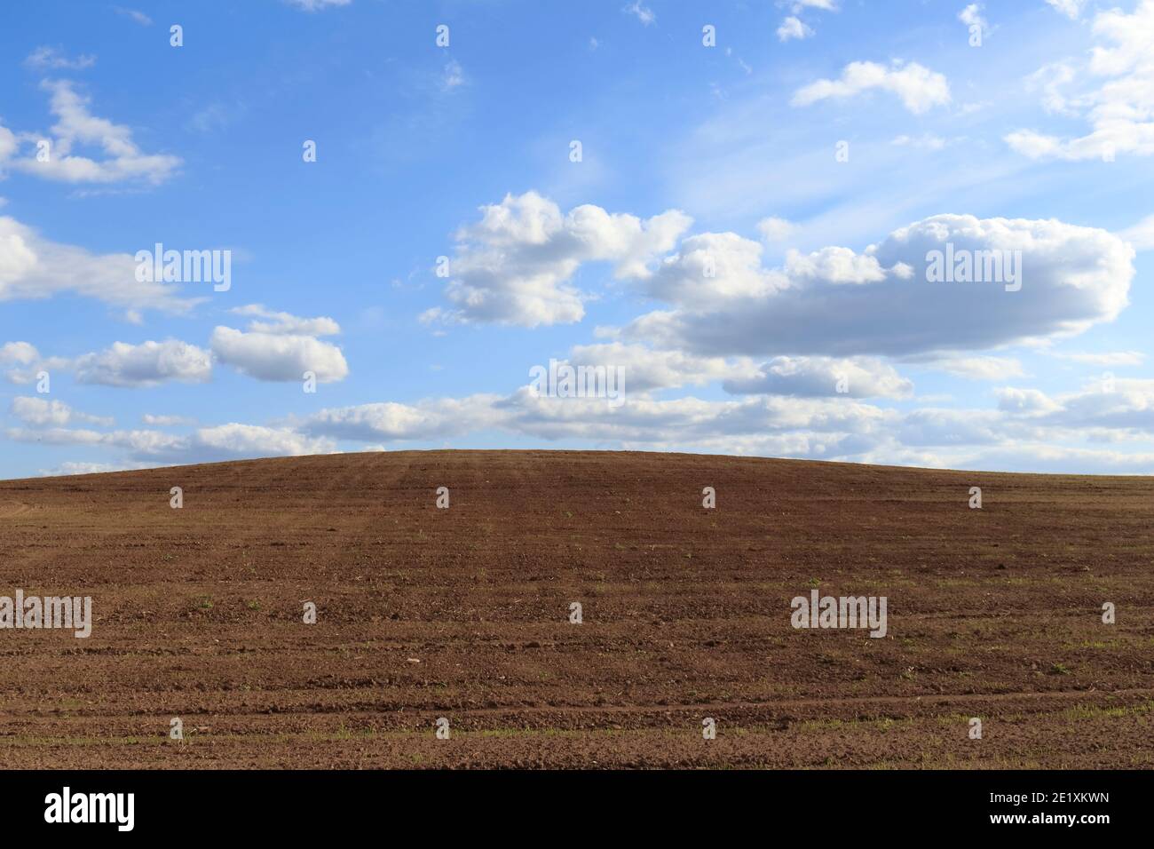 Rural farmland in the countryside hi-res stock photography and images ...