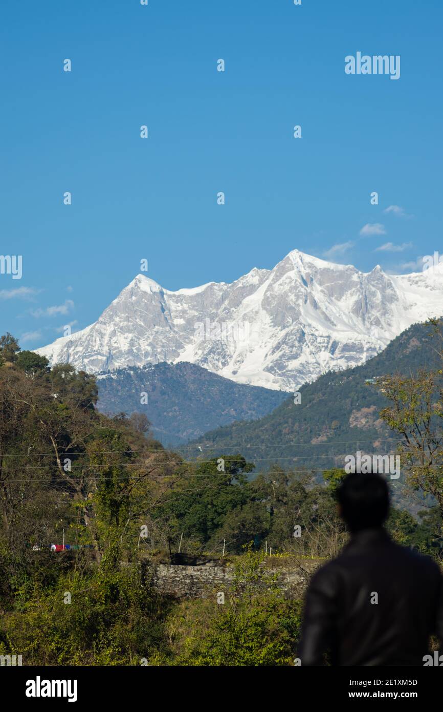 A little glimpse of the place chopta in uttarakhand with snow covered ...
