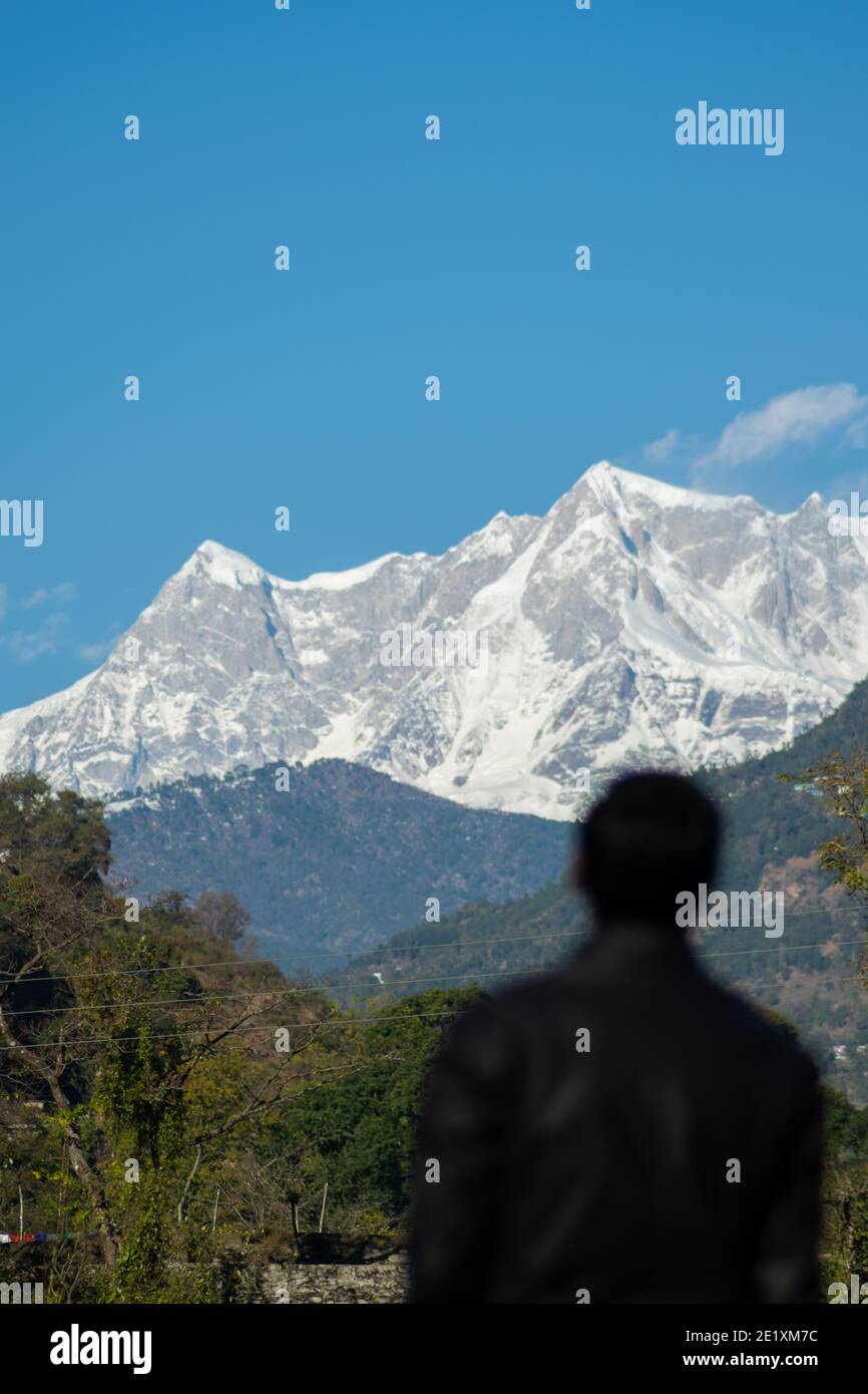 A little glimpse of the place chopta in uttarakhand with snow covered ...