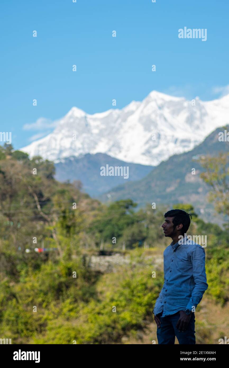 A little glimpse of the place chopta in uttarakhand with snow covered ...
