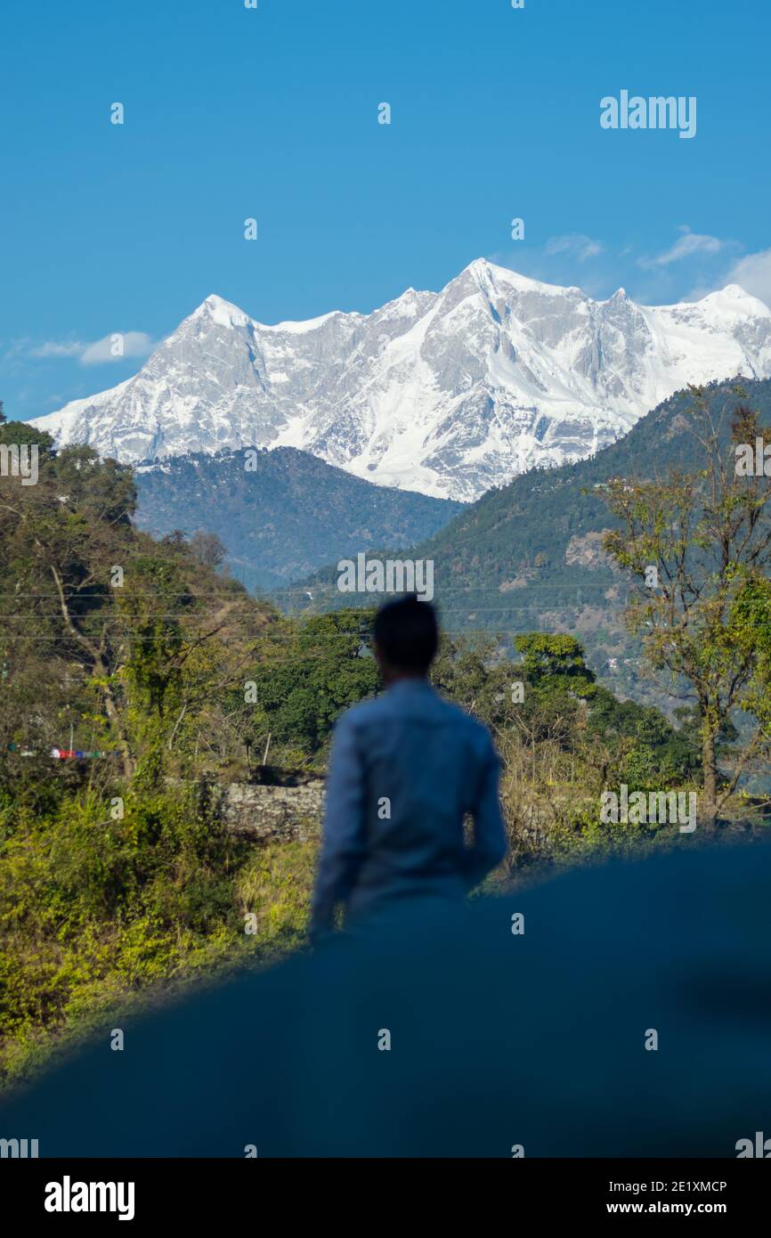A little glimpse of the place chopta in uttarakhand with snow covered ...