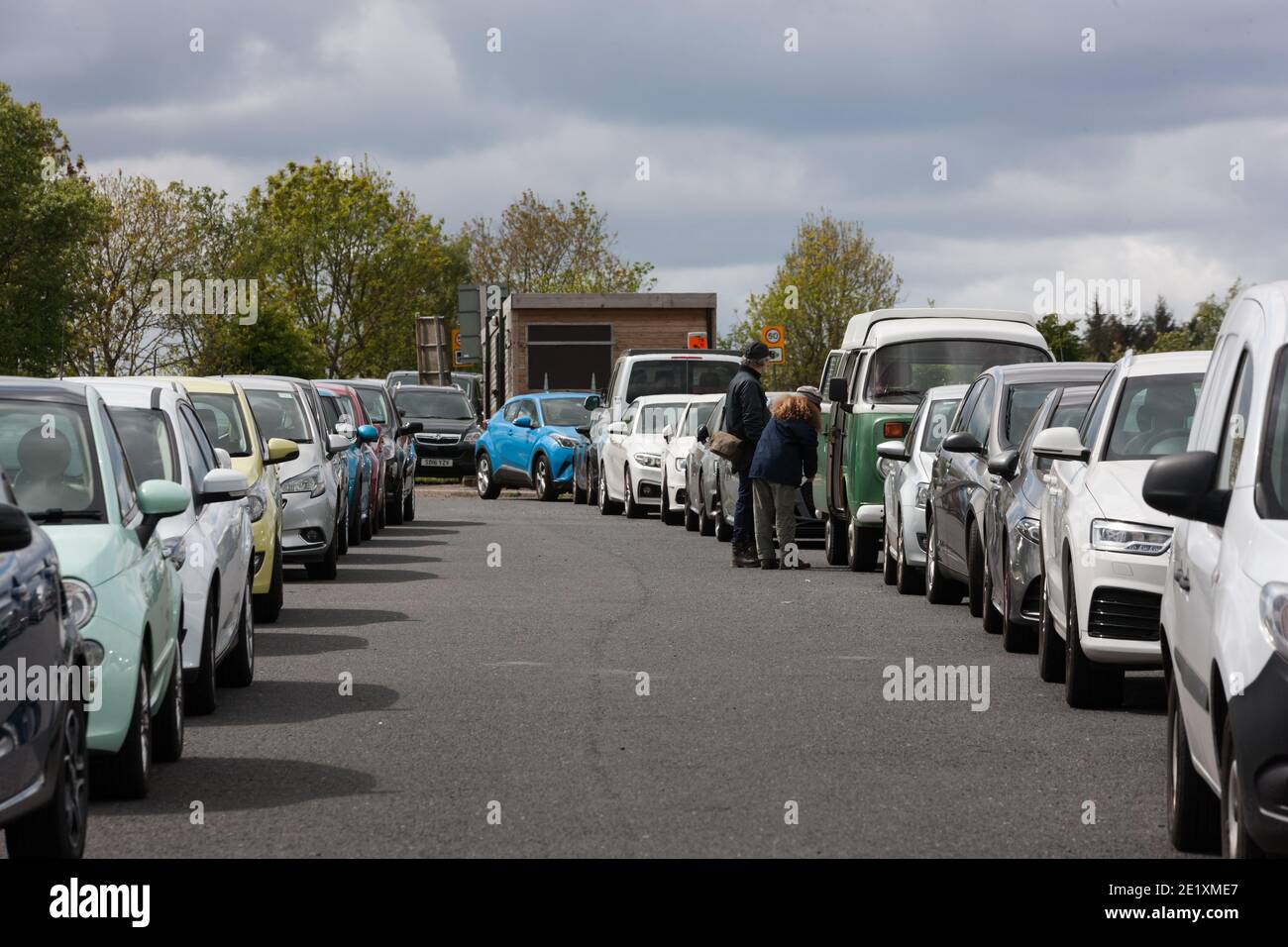 Langsett, UK - May 16 2020: Parking areas and lay-bys fill up at ...