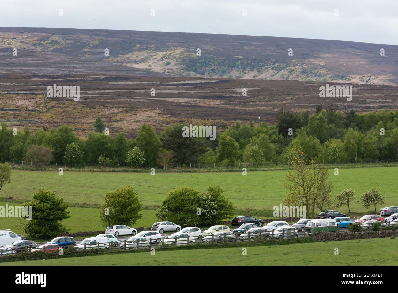 Langsett, UK - May 16 2020: Parking areas and lay-bys fill up at ...