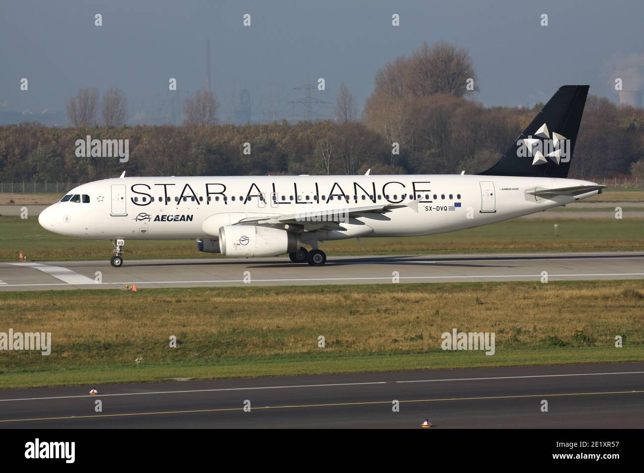 Greek Aegean Airlines Airbus A320-200 with registration SX-DVQ in Star ...