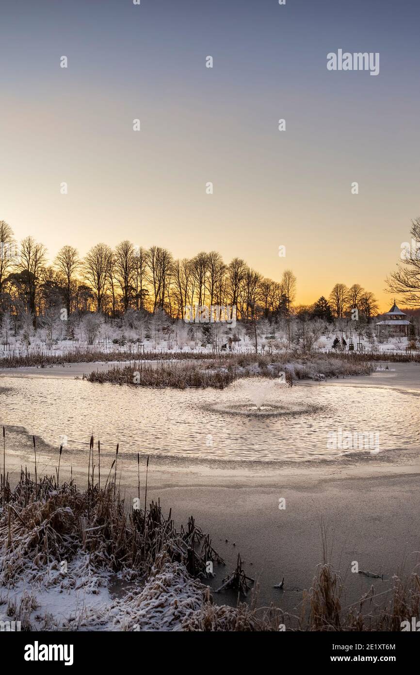 Auchinleck estate hi-res stock photography and images - Alamy