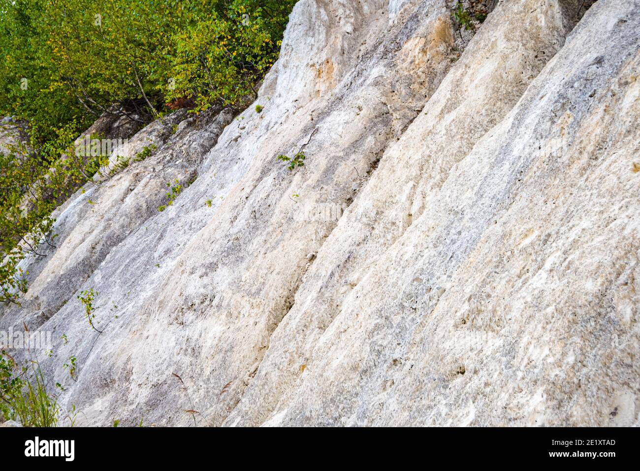 Talc crystal hi-res stock photography and images - Alamy