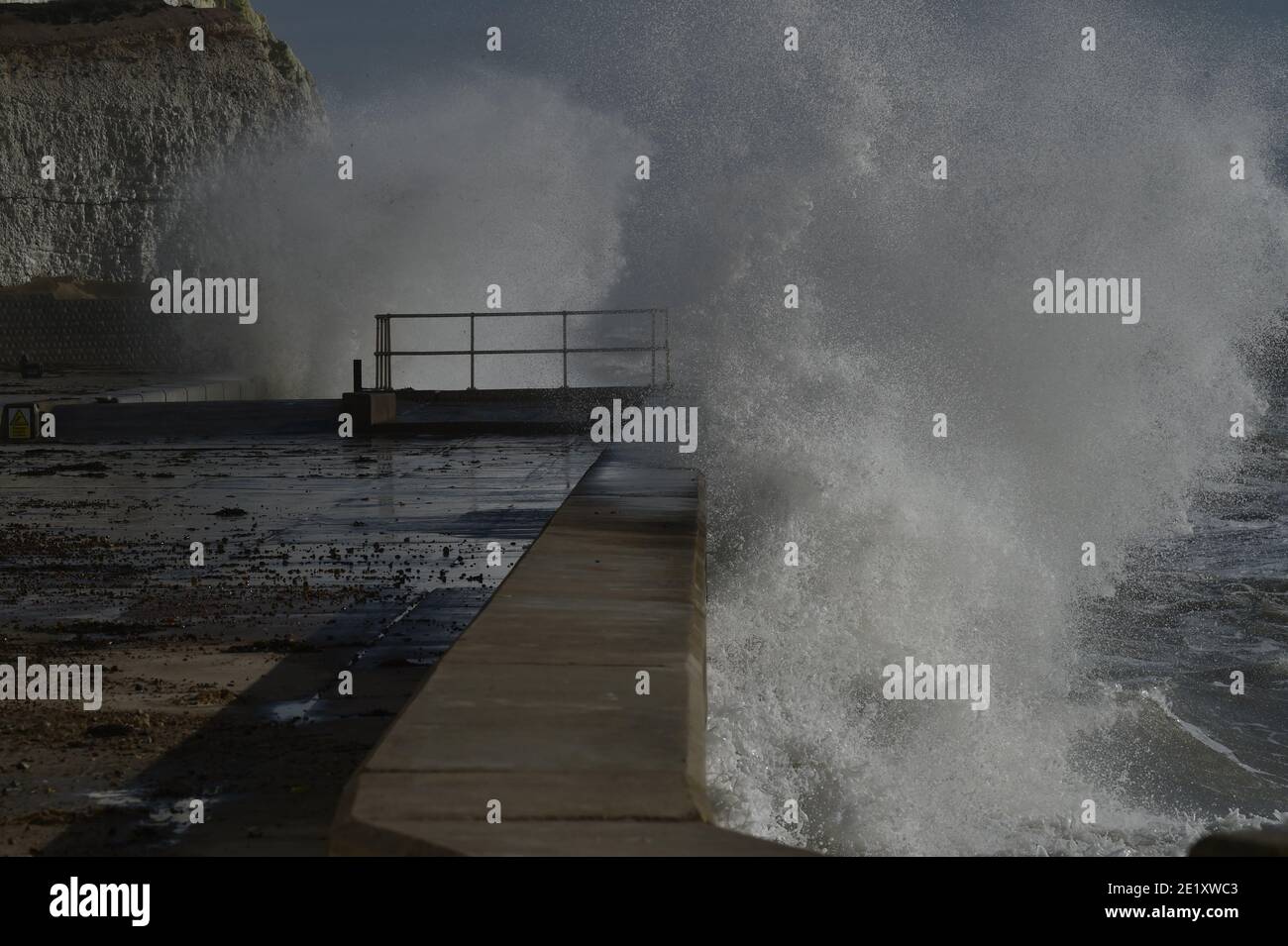 Saltdean under cliff walk hi-res stock photography and images - Alamy