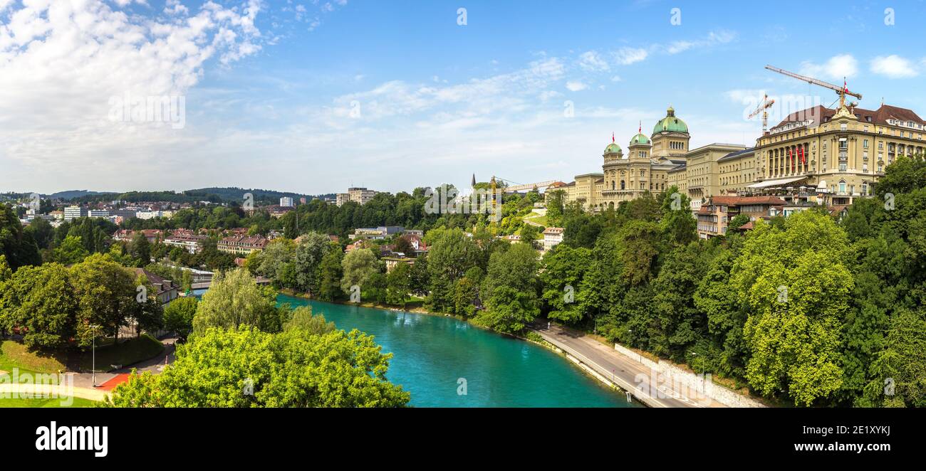 Federal palace of Switzerland in Bern in a beautiful summer day ...